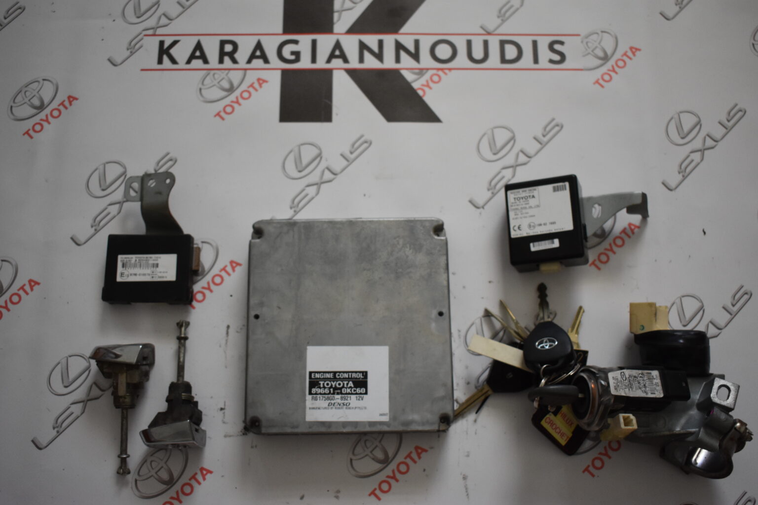 Toyota Hilux set κλειδιά με κωδικό 89661-0KC60 - Καραγιαννούδης Toyota ...